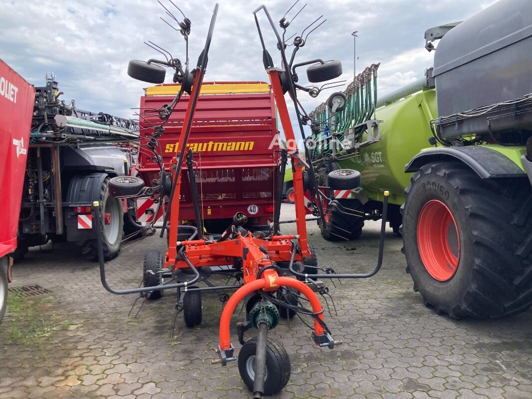 Kubota TE6576C prevrtač sena