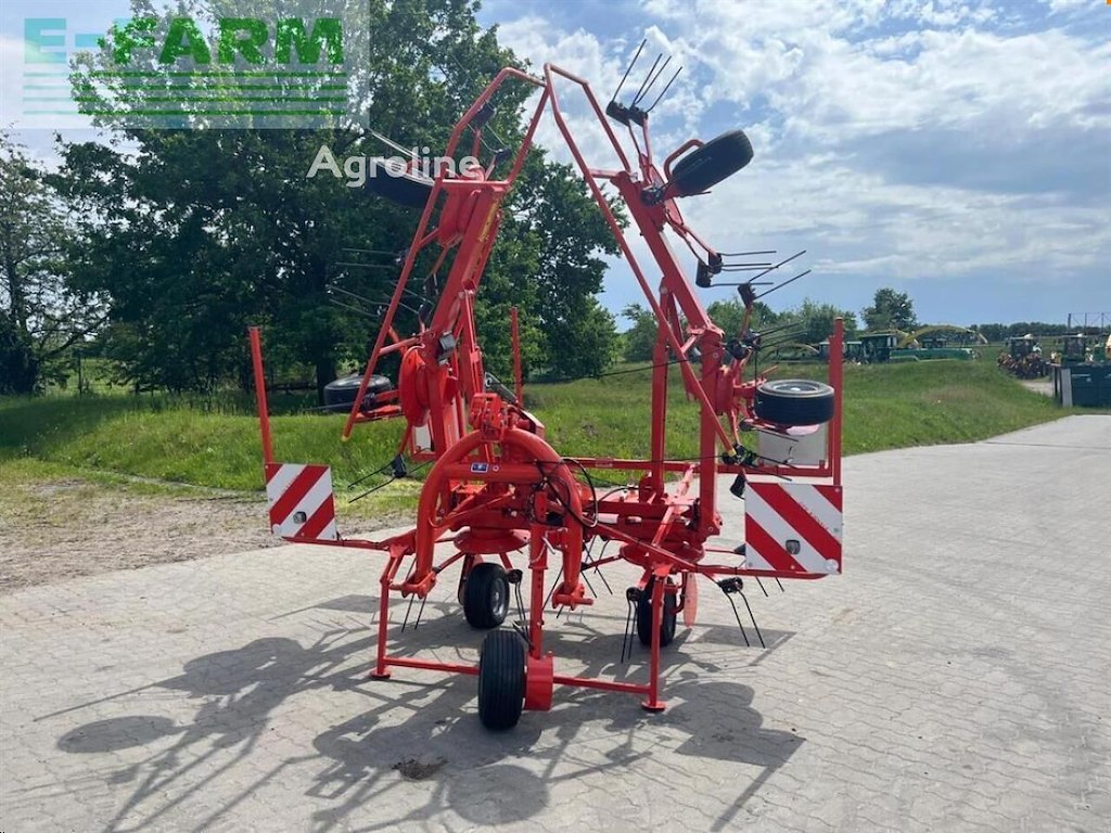 Kuhn gf6502 mit frontstützrad prevrtač sena