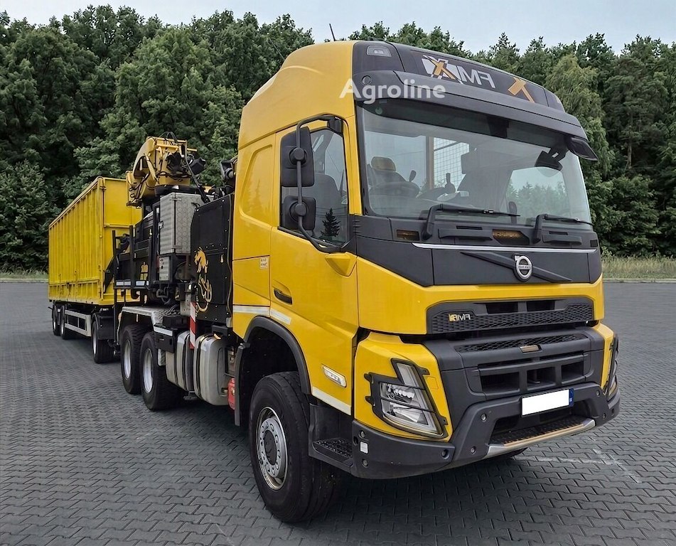 Volvo FMX 540 / 6x6 / RĘBAK DO DREWNA / WUST SMC-813 / PALFINGER EPSIL drobilica za drvo