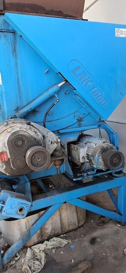 Untha LR1000 drobilica za drvo