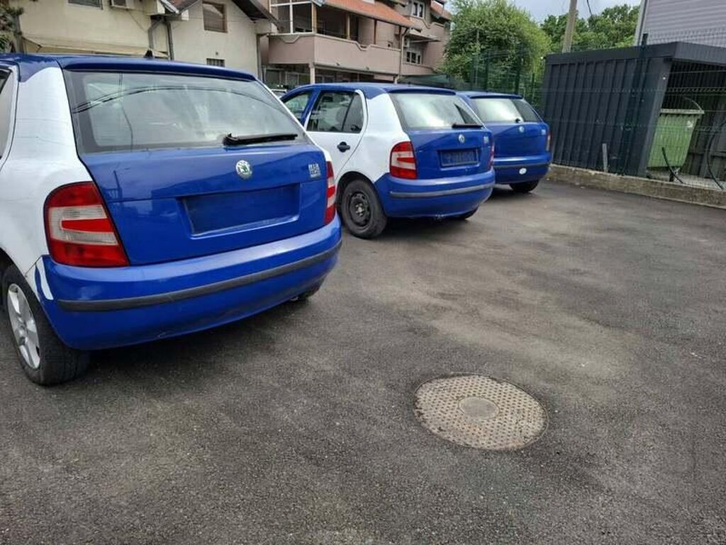 ZADNJA LEVA VRATA PLAVA 4590 ZA ŠKODA FABIA OD 2000. DO 2007. GOD. |