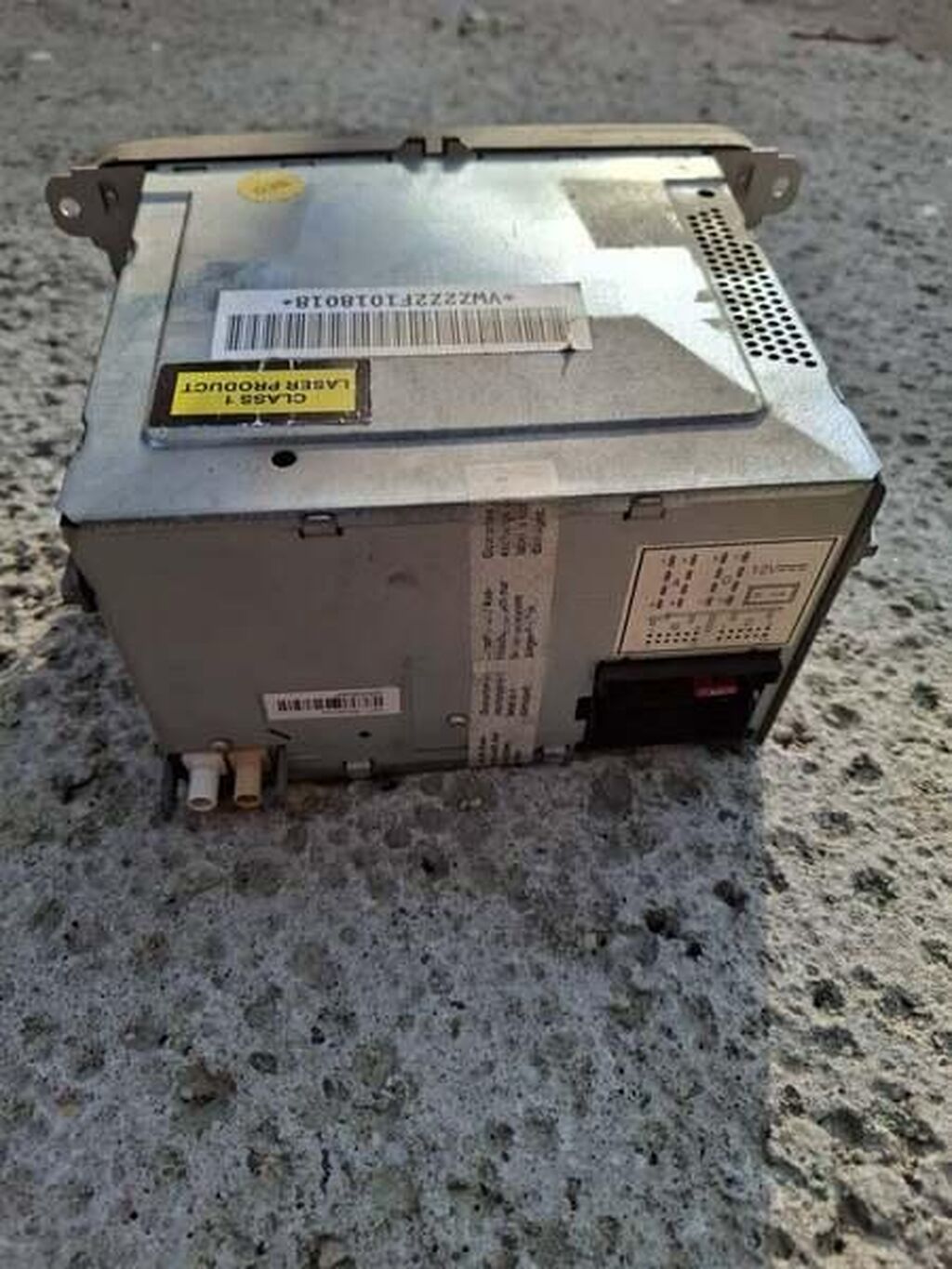 ORIGINAL RADIO ZA VOLKSWAGEN GOLF 5 | Original radio za golf 5 u
