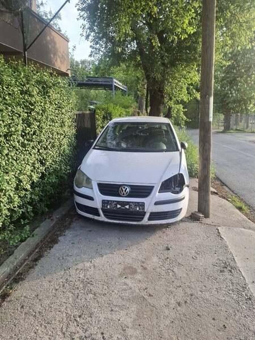 POLO 9N KOMPJUTER 1.2 BENZ TNG ZA VOLKSWAGEN POLO OD 2001. DO 2009