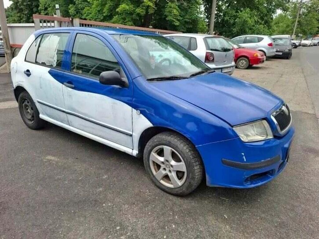 LEVO KRILO PLAVO 4590 ZA ŠKODA FABIA OD 2000. DO 2007. GOD. - FAR