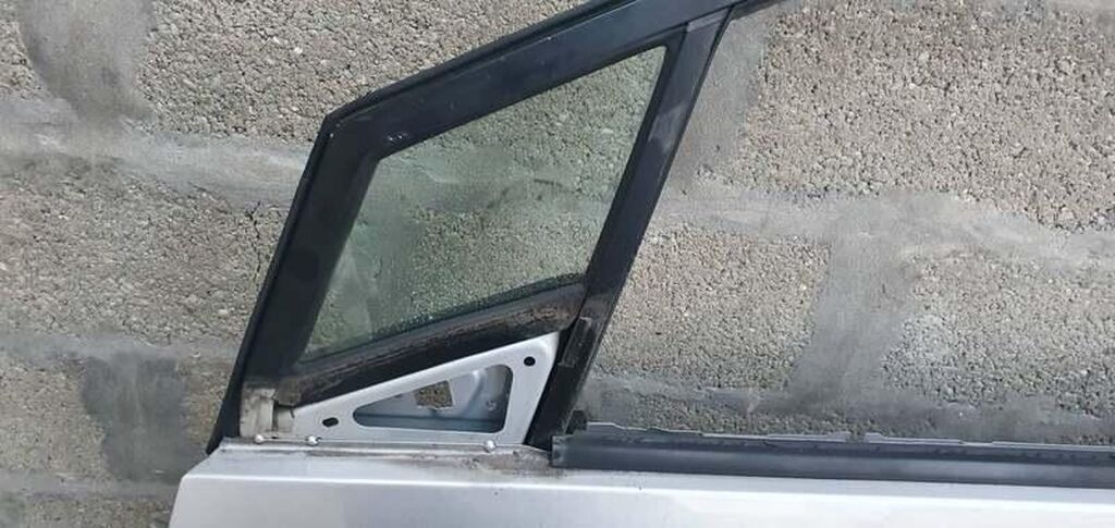 AUTO STAKLO PROZOR ZA MAZDA 5