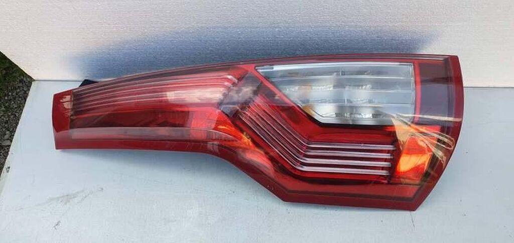 LEVO STOP SVETLO LAMPA ZA CITROEN C4 GRAND PICASSO | Citroen C4