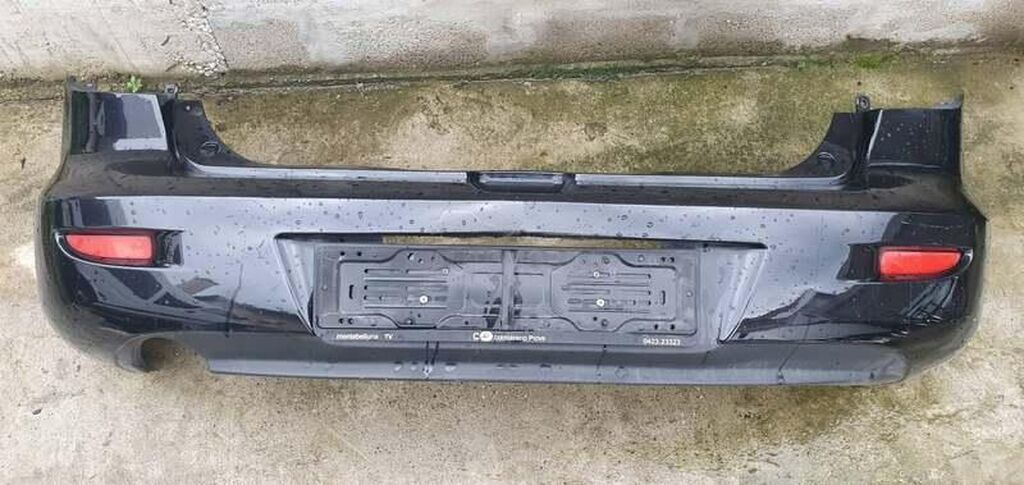 ZADNJI BRANIK ZA MAZDA 3 | Originalni polovni delovi Mazda