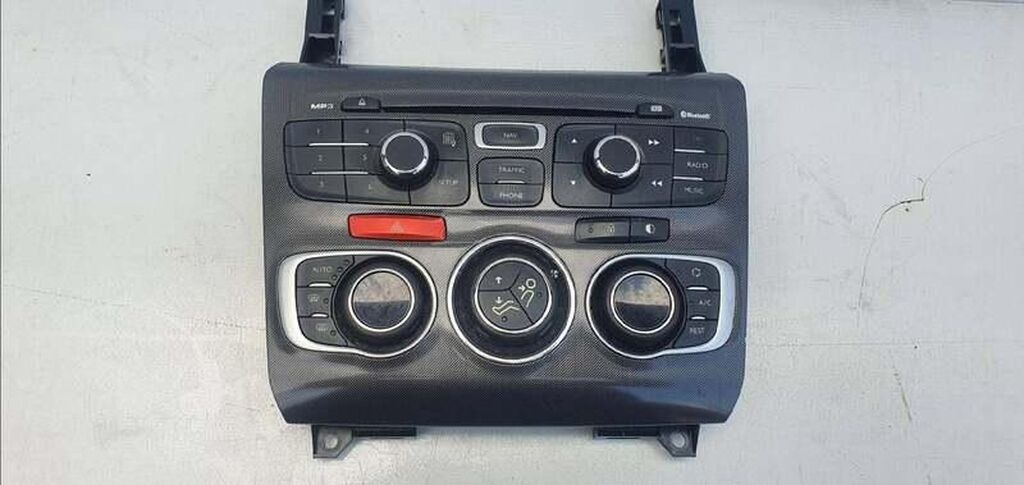 KOMANDE TASTERI KLIME PLEJERA ZA CITROEN C4 OD 2010. DO 2018. GOD. |
