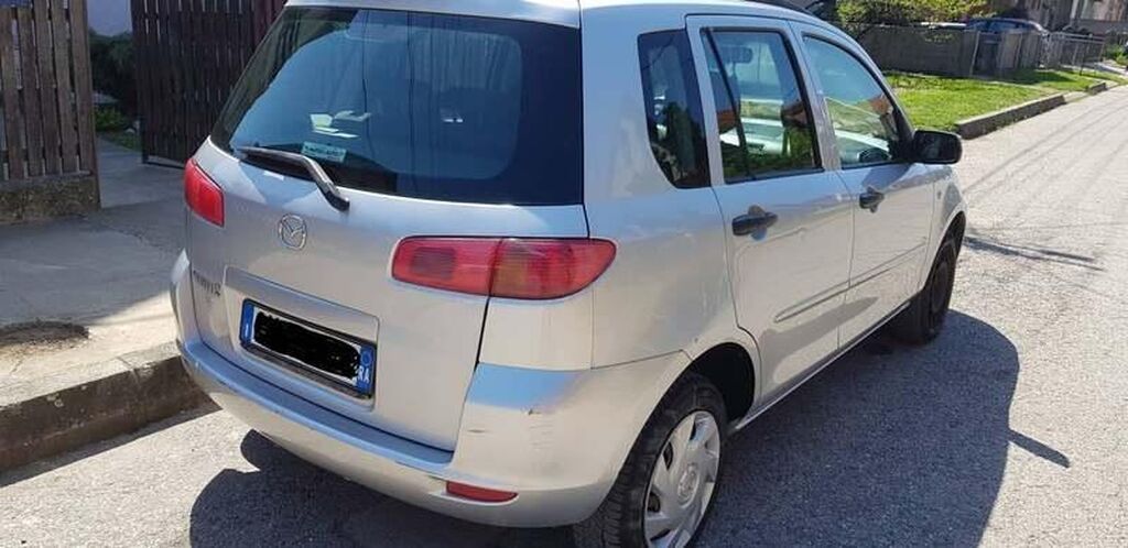 MAZDA 2 - KOMPLETAN AUTO U DELOVIMA | Mazda polovni originalni