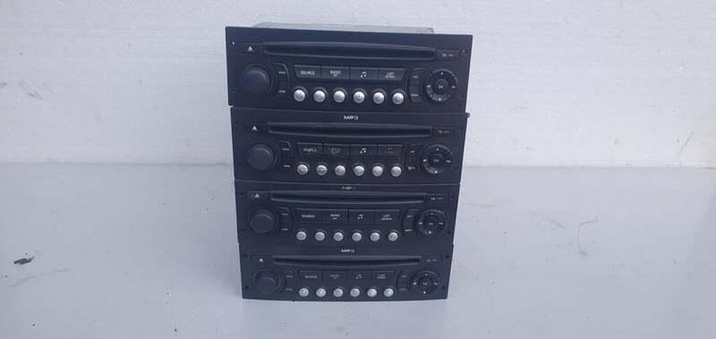 CD MP3 PLEJER ZA PEUGEOT 407 | CD MP3 Plejer