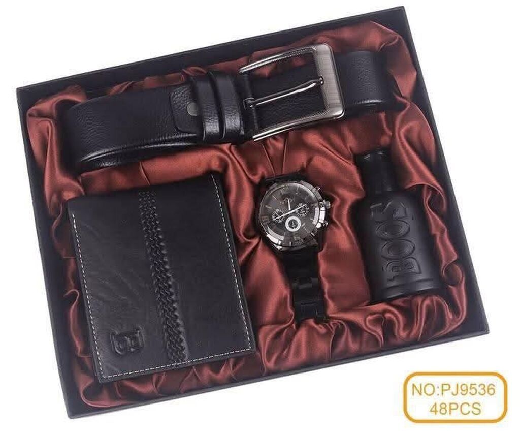 Muški set idealan za poklon. Cena 3100 dinara