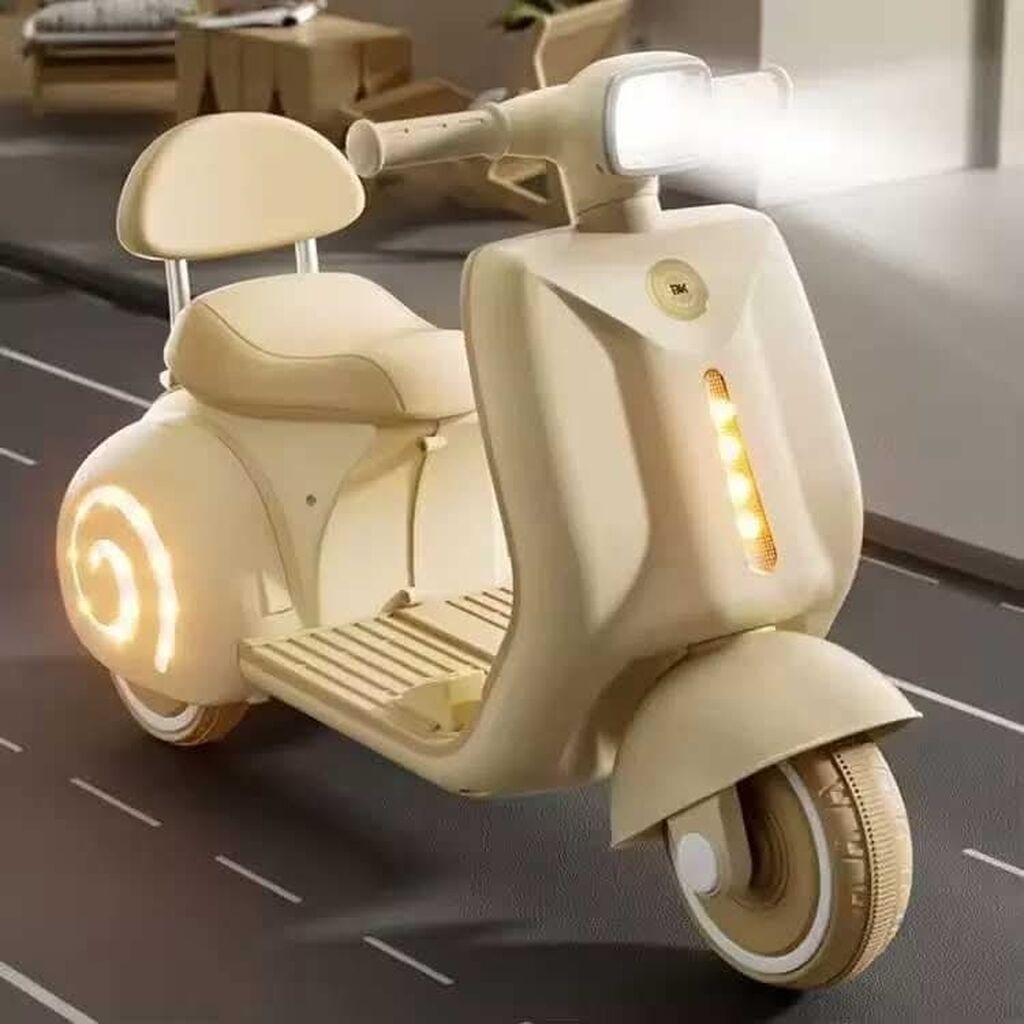 Motor na akumulator (CT-719091) Dimenzije: 85 x 35 x 65cm Baterija