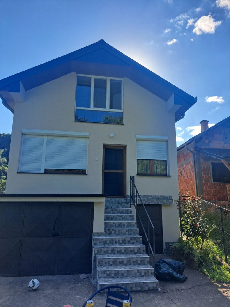 Kuća 162 m2 Fakovići Bratunac