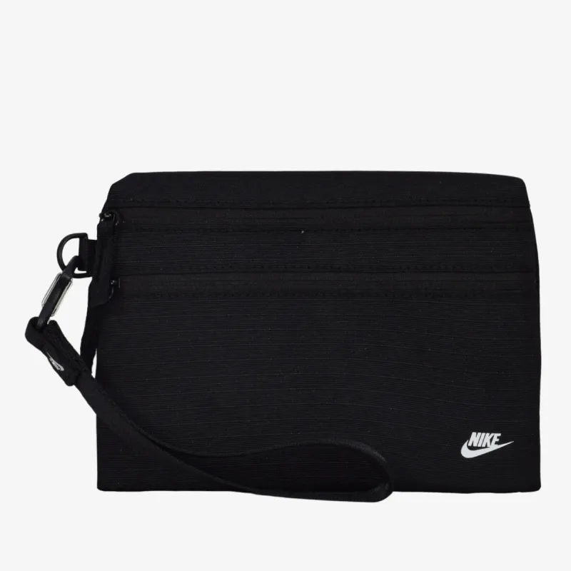 Nike Club
