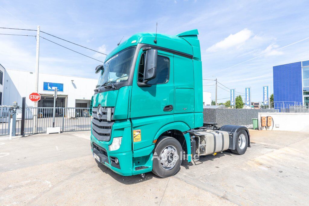 Mercedes-Benz ACTROS 1845 LS tegljač