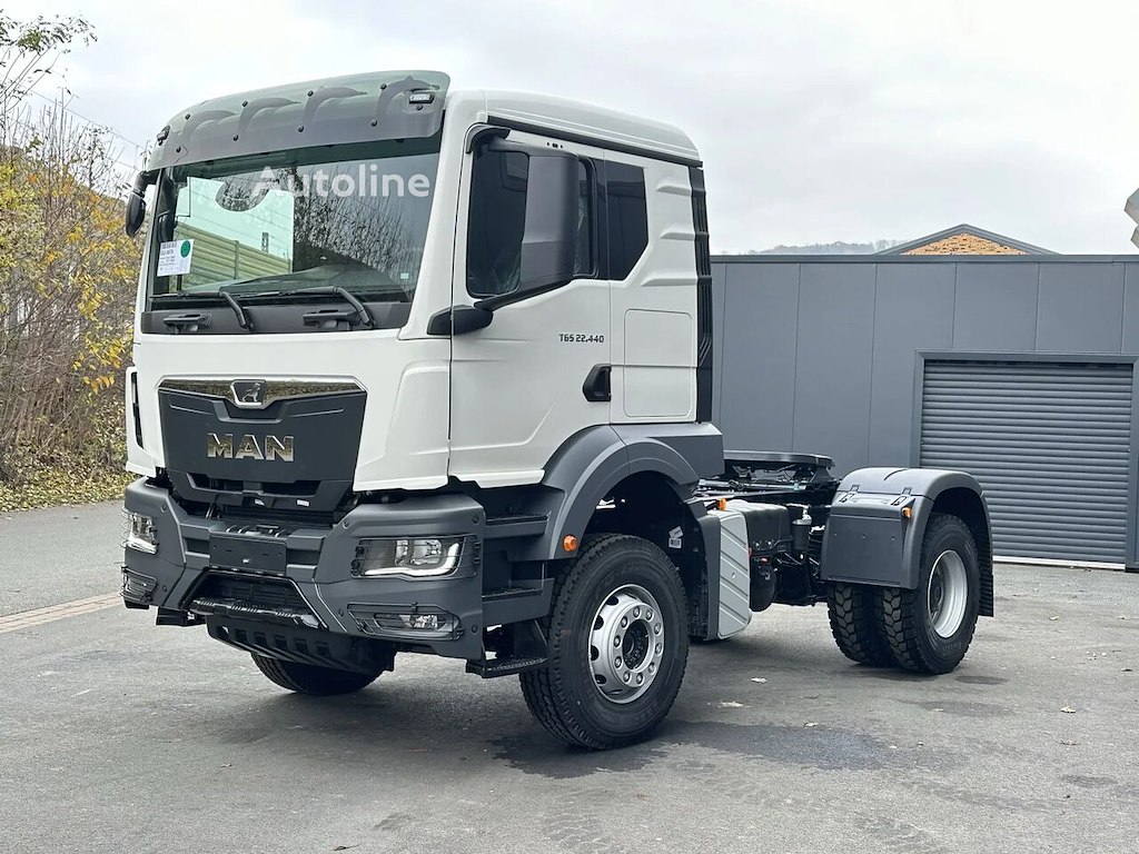 Novi MAN TGS 19.440 TGS 22.440 BB 4x2 Euro 2 Export tegljač