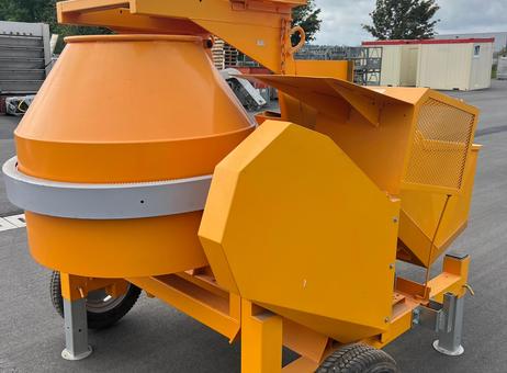 Mikser za beton tipa tovarača MODEL PO600 SILLA