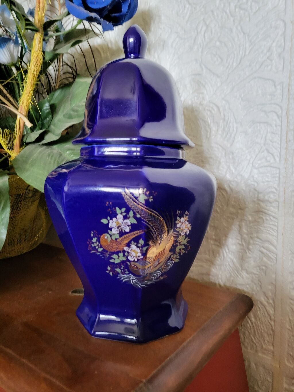 Cup,vaza,porcelan,kobalt rucno oslikan 70te. Cup. perfektab sve na
