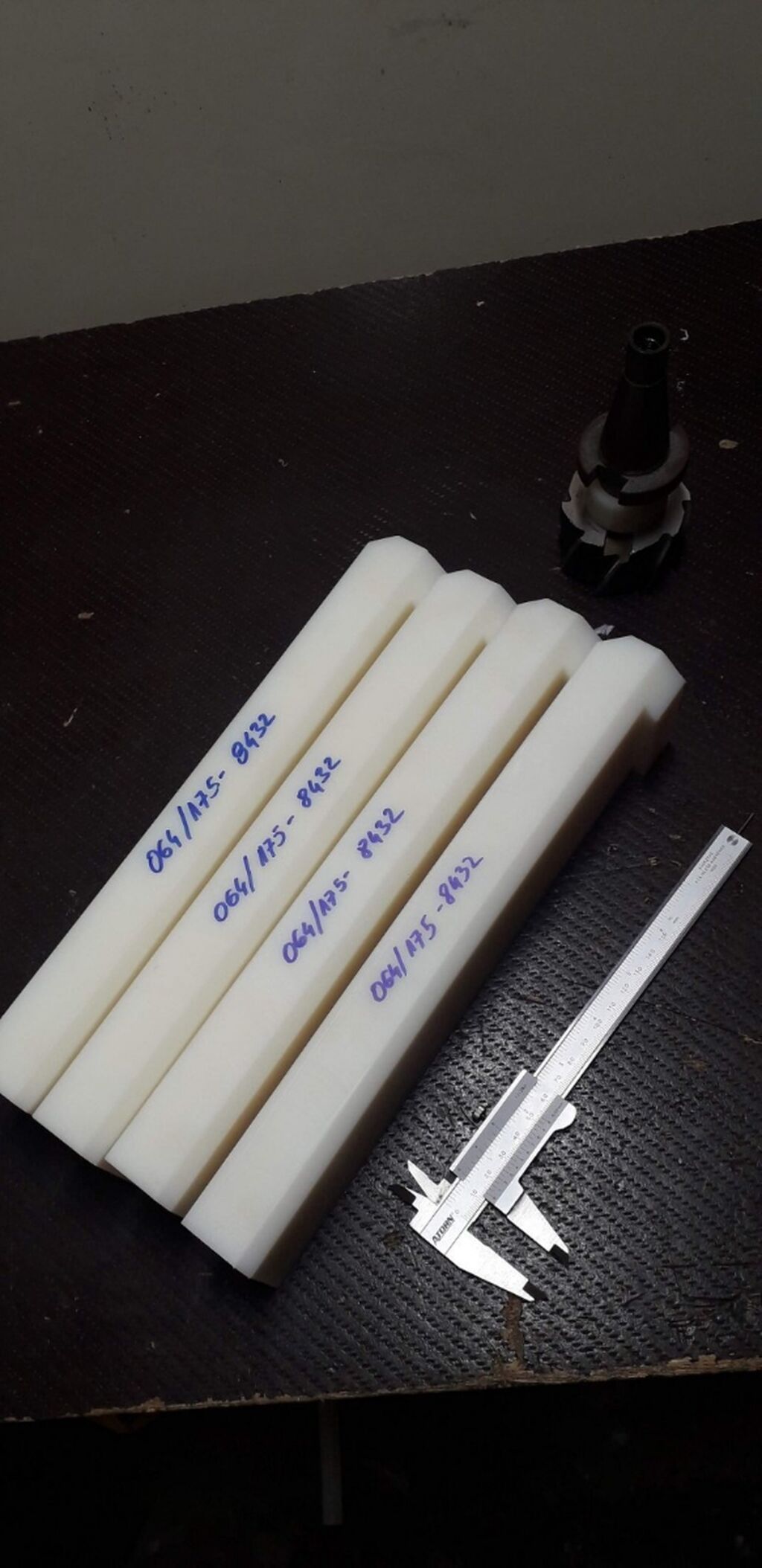 Prodajem nabijače za parket