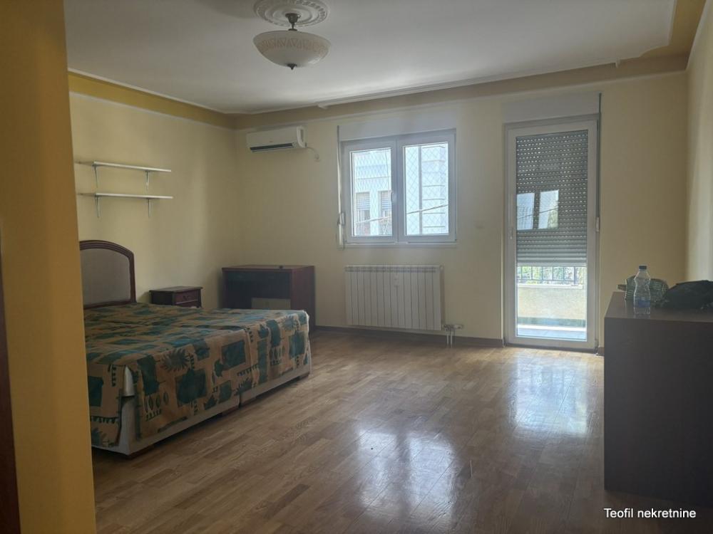 Đorđa Kratovca, Dvosoban stan za izdavanje, 72m2, 700€