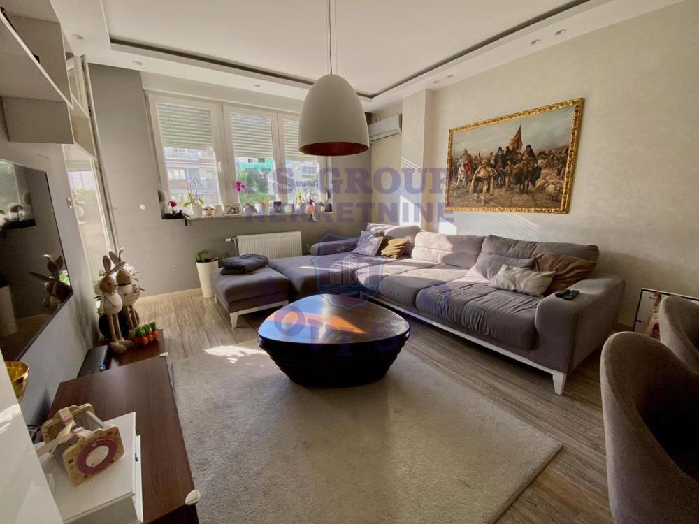 Trosoban stan na prodaju, 65m2, 226.090€