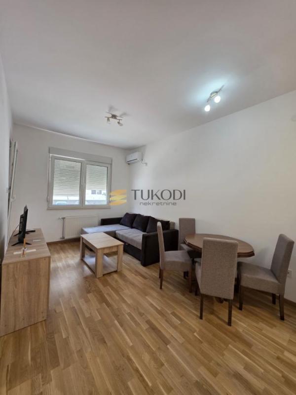 Jednoiposoban stan za izdavanje, 41m2, 400€