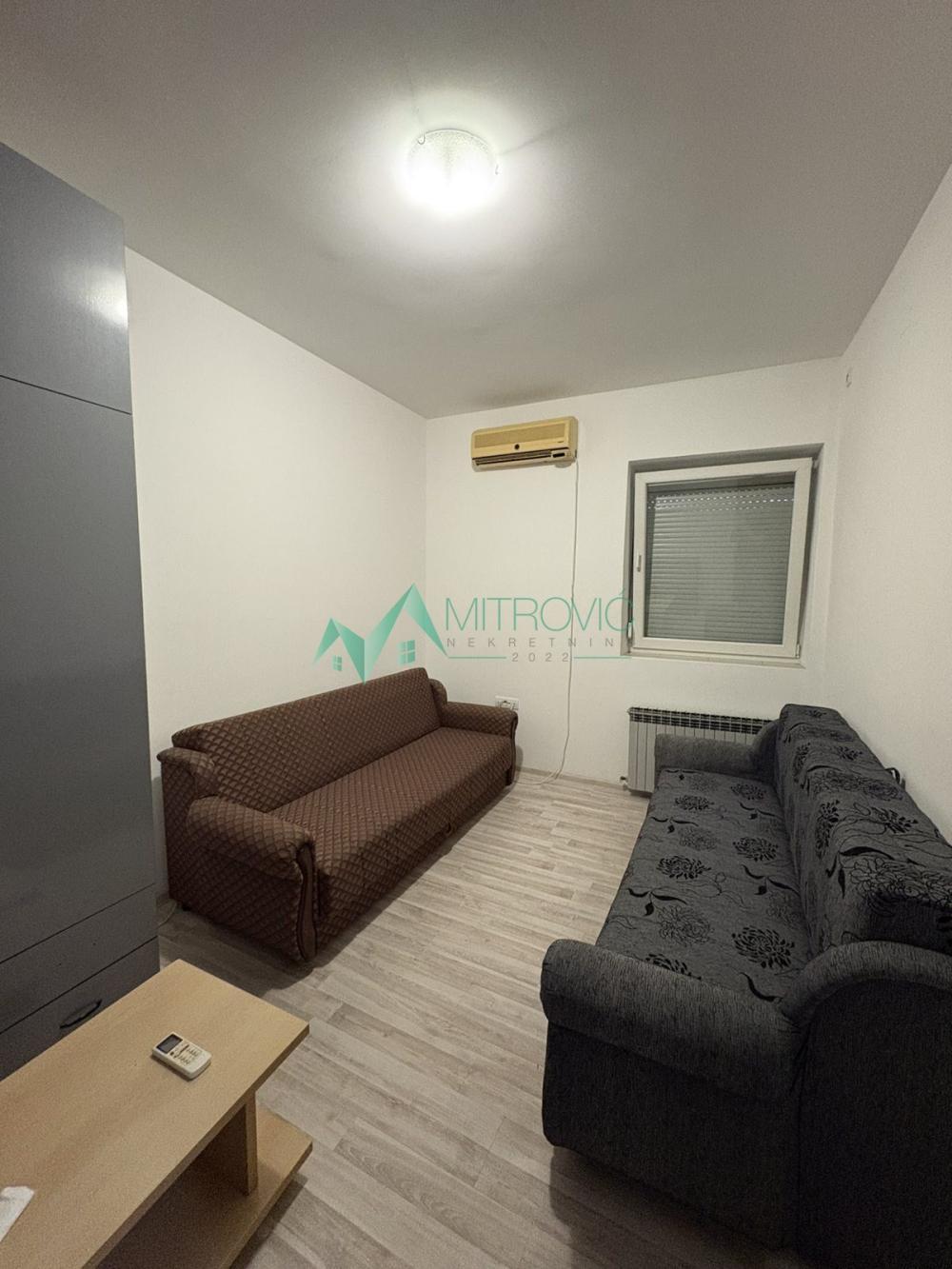 Jednoiposoban stan za izdavanje, 28m2, 300€