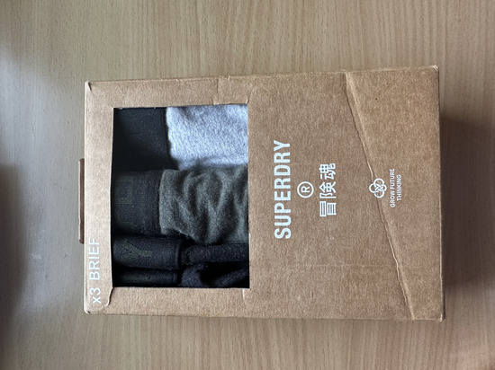 superdry muske gace nove 3 kom