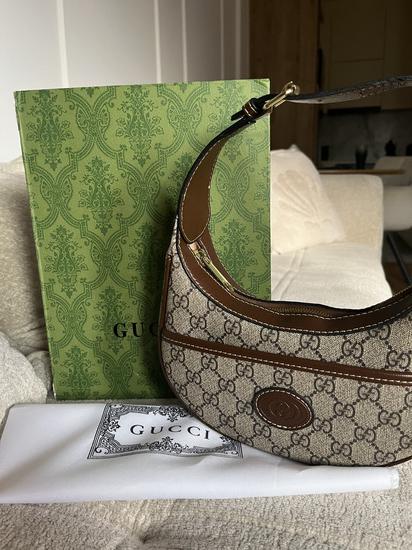 Gucci half moon nova torbica