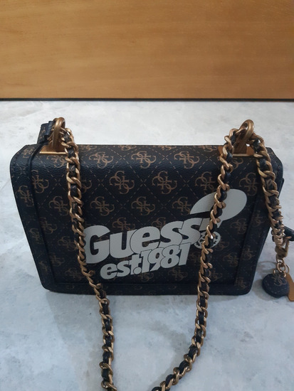 Guess torbica nova