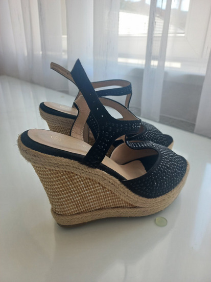 Laura Biagiotti sandale-platforme / original