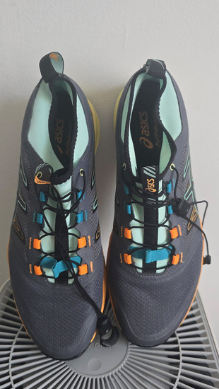 Trail patike ASICS FujiTrabuco PRO