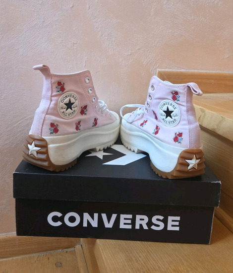 CONVERSE Run Star Hike