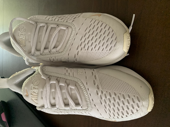 Nike Air Max 270