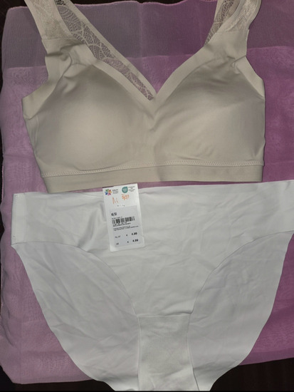 Gina Benotti set poliamid 44/46 NOVO