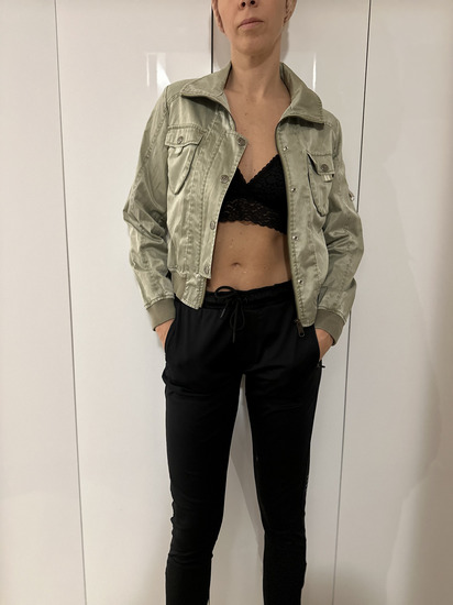 Jakna