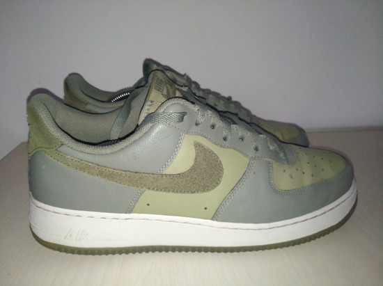 NIKE muske patike Air Force 1 '07 LV8 br 45,5