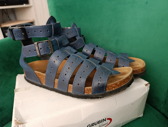 Grubin sandale