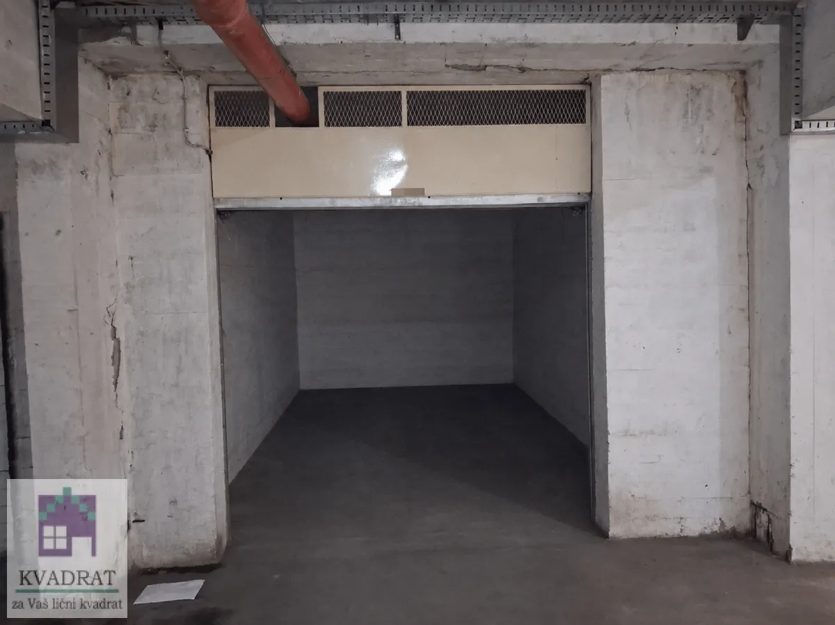 Prodaja, parking/garaža, 17m², Centar, Novi Sad