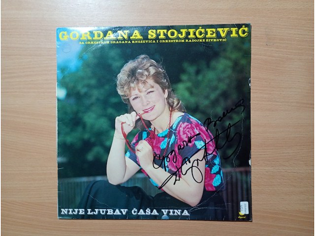Gordana Stojićević Nije ljubav čaša vina