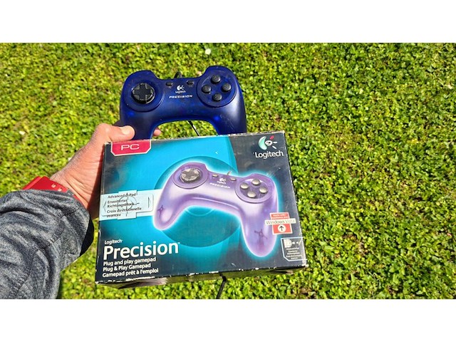 Logitech PRECISION Džojstik