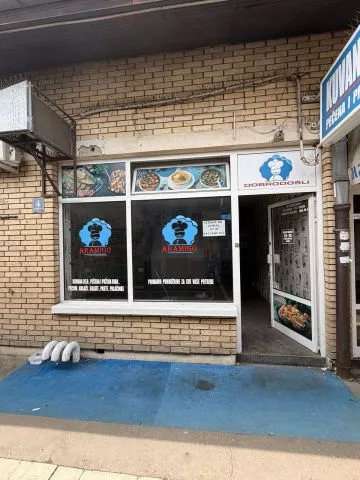 IZDAJEM LOKAL NA VIDIKOVAČKOJ PIJACI