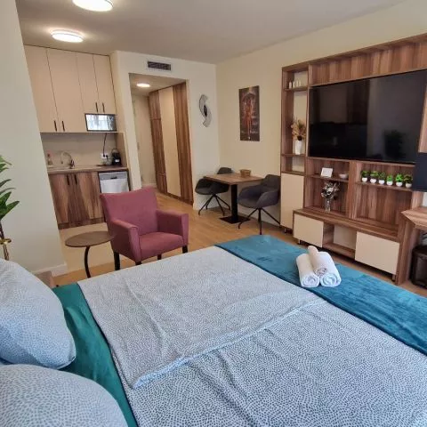 APARTMAN PAKU GARDEN