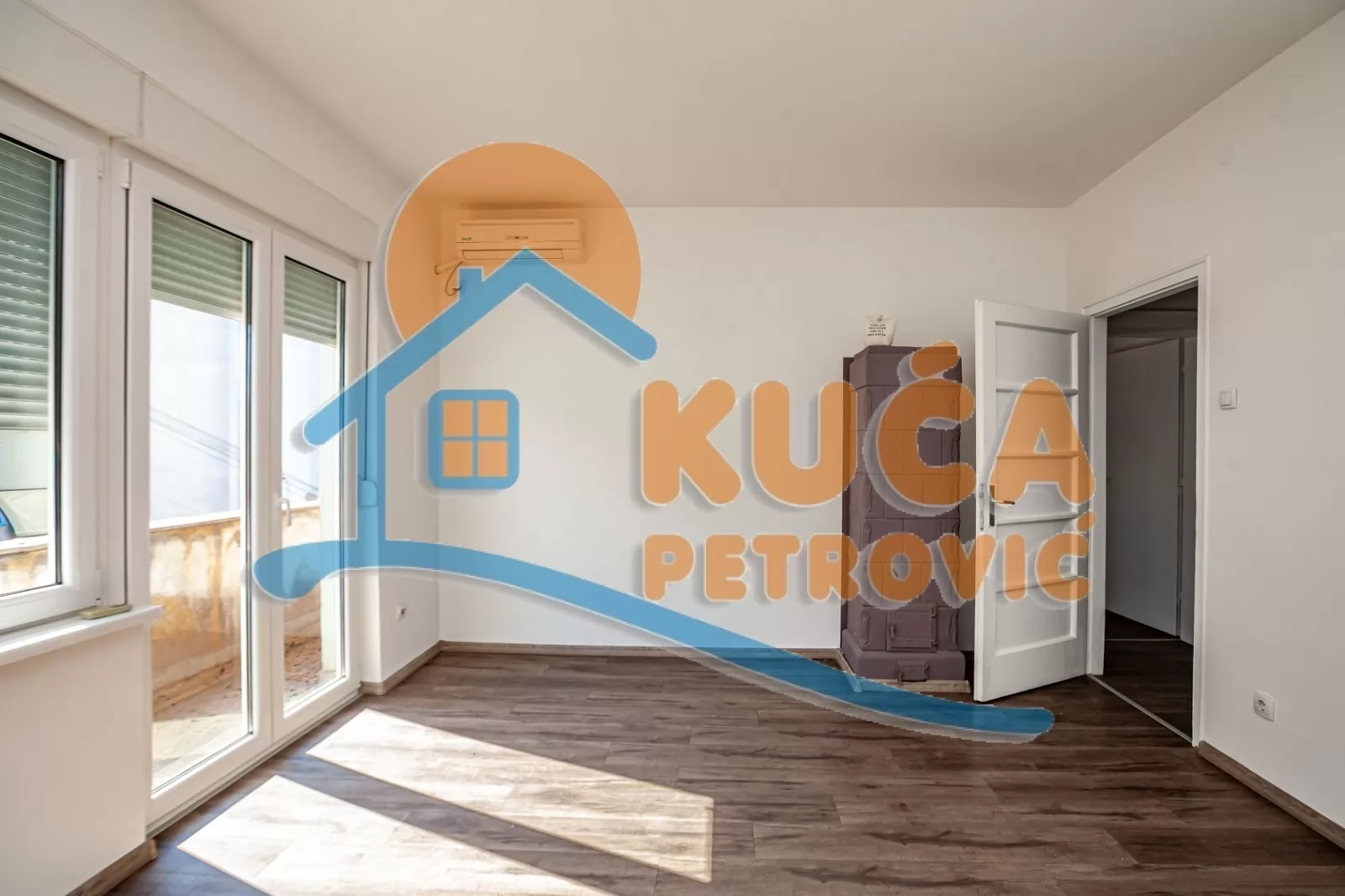 Dvosoban stan, 56 m2, Centar, Generala Milojka Lešjanina ID: i-016868