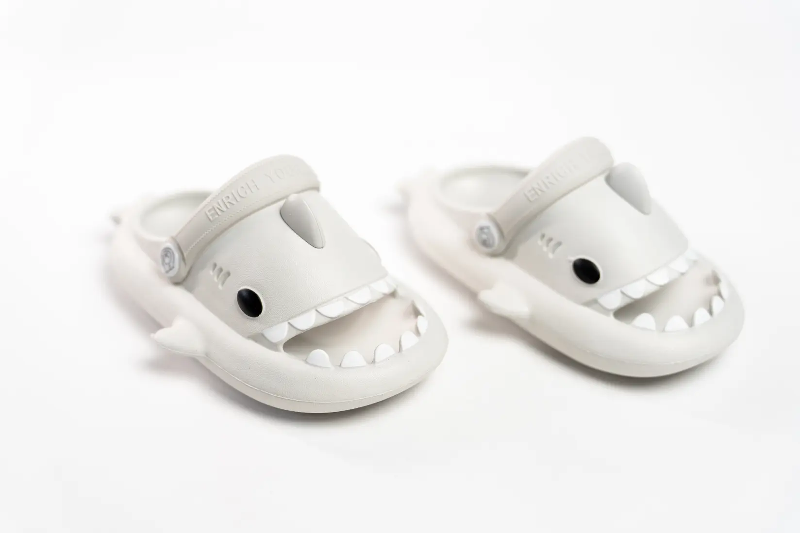 Baby Shark Dečije papuče, Svetlosive