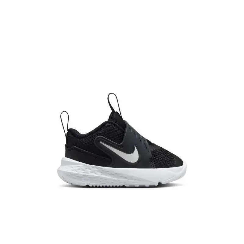 Nike Dečije patike Team Hustle D 12 HF6281, Crne