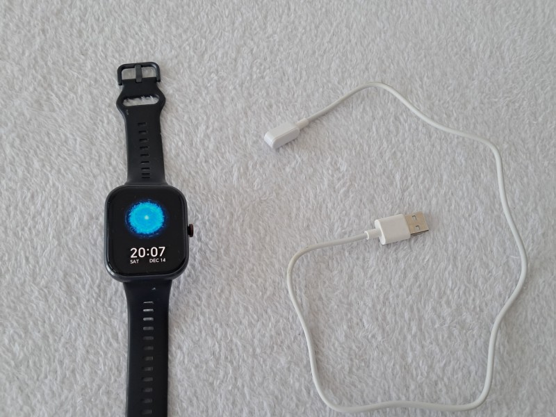 Xiaomi Redmi Watch 3 Active kao nov koriscen par dana