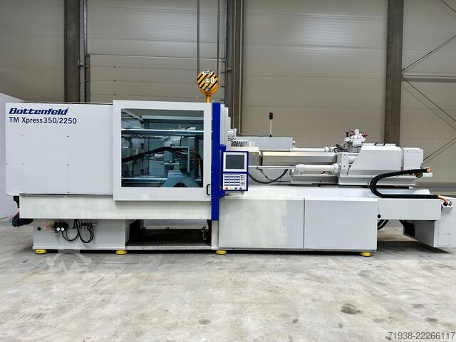 Mašina za brizganje plastike
BATTENFELD TM XPRESS 350/2250