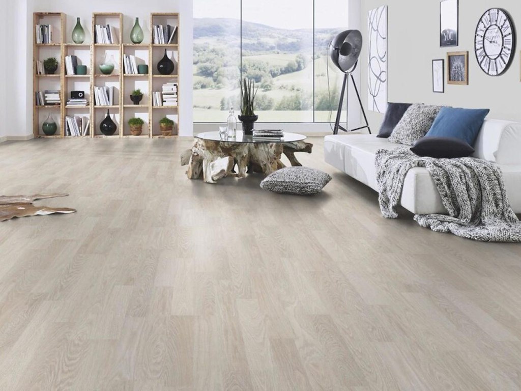 Akcijski laminat 4282 – 8 mm, 32/AC4