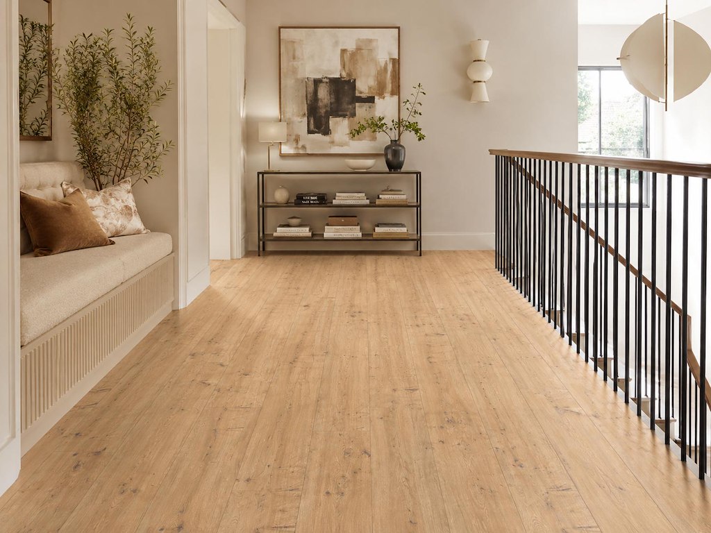 8837 New England Oak – 8 mm, 32/AC4
